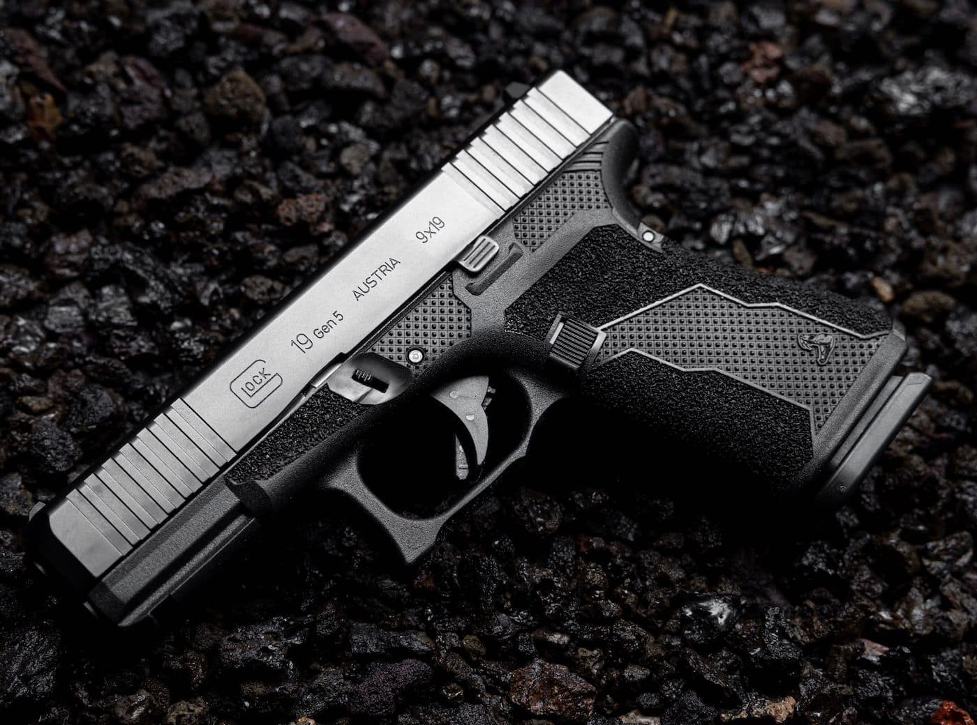 RTS: Glock 19 Gen 5 – Hybrid Alpha Atrox (blackout) – Sonoran Defense ...